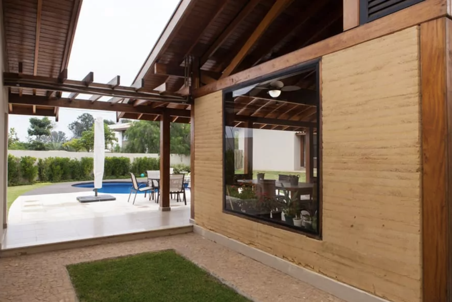 O que são e quais os benefícios das paredes de taipa de pilão e taipa ...